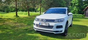 Balts Volkswagen Touareg 2012 Rēzekne, ar dzinēja tilpumu 3.00 L un nobraukumu 385 tūkst. km par 10350 €, foto 3 vietnē AUTOMOTO.COM.LV