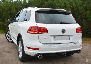 Balts Volkswagen Touareg 2012 Klaipėda, ar dzinēja tilpumu 2.97 L un nobraukumu 220 tūkst. km par 12550 €, foto 8 vietnē AUTOMOTO.COM.LV