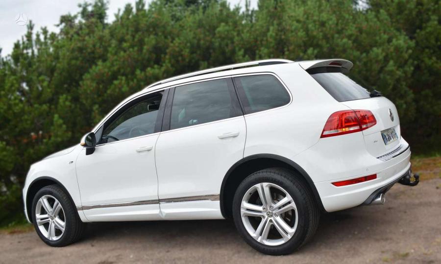 Balts Volkswagen Touareg 2012 Klaipėda, ar dzinēja tilpumu 2.97 L un nobraukumu 220 tūkst. km par 12550 €, foto 9 vietnē AUTOMOTO.COM.LV
