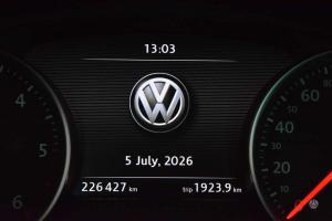 Balts Volkswagen Touareg 2012 Klaipėda, ar dzinēja tilpumu 2.97 L un nobraukumu 220 tūkst. km par 12550 €, foto 22 vietnē AUTOMOTO.COM.LV