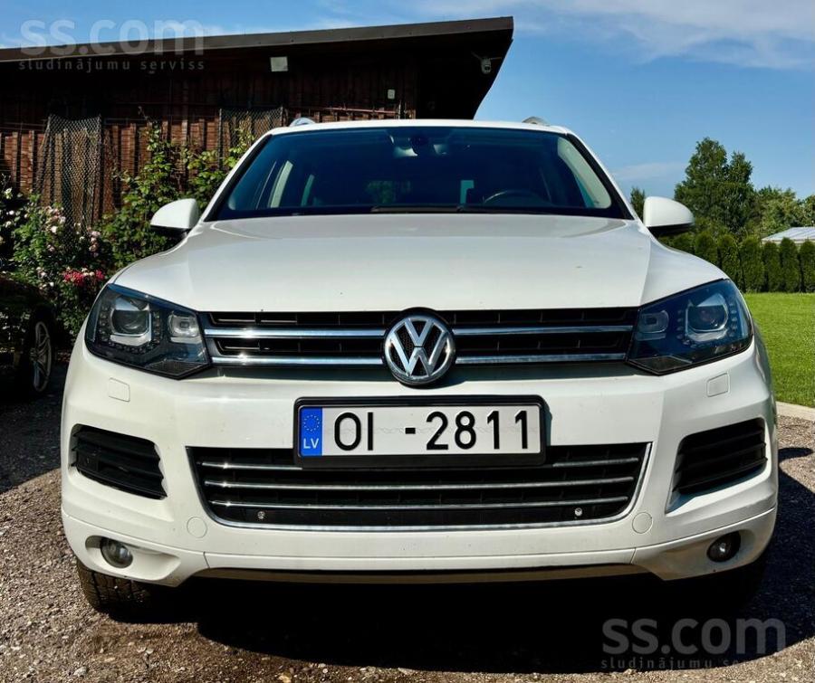 Balts Volkswagen Touareg 2012 Saldus, ar dzinēja tilpumu 3.00 L un nobraukumu 311 tūkst. km par 10200 €, foto 4 vietnē AUTOMOTO.COM.LV