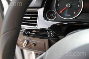 Balts Volkswagen Touareg 2013 Daugavpils, ar dzinēja tilpumu 3.00 L un nobraukumu 242 tūkst. km par 14500 €, foto 14 vietnē AUTOMOTO.COM.LV