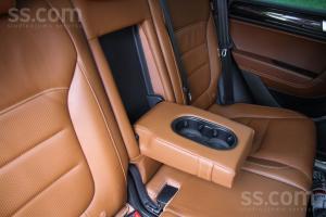 Balts Volkswagen Touareg 2013 Daugavpils, ar dzinēja tilpumu 3.00 L un nobraukumu 242 tūkst. km par 14500 €, foto 21 vietnē AUTOMOTO.COM.LV
