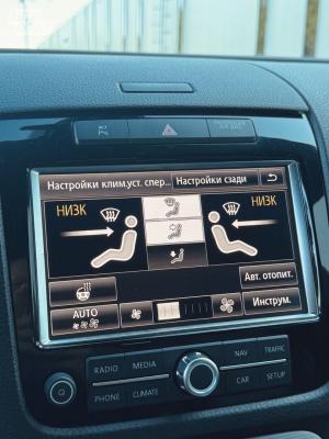 Белый Фольксваген Туарег 2013 в Вильнюс, объемом двигателя 3.00 л и пробегом 177 тыс. км за 14400 €, фото 17 на AUTOMOTO.COM.LV