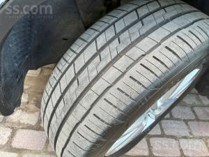 Balts Volkswagen Touareg 2013 Rīga, ar dzinēja tilpumu 3.00 L un nobraukumu 270 tūkst. km par 9200 €, foto 33 vietnē AUTOMOTO.COM.LV