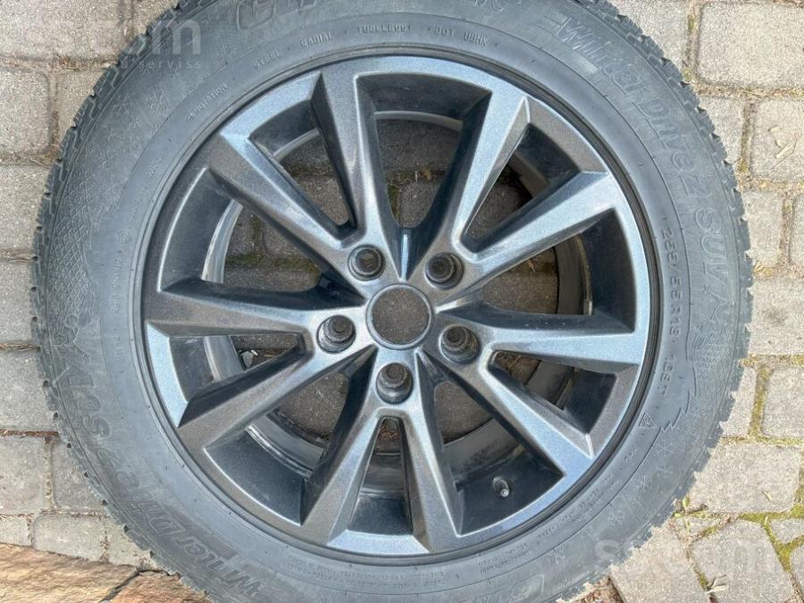 Balts Volkswagen Touareg 2013 Rīga, ar dzinēja tilpumu 3.00 L un nobraukumu 270 tūkst. km par 9200 €, foto 35 vietnē AUTOMOTO.COM.LV