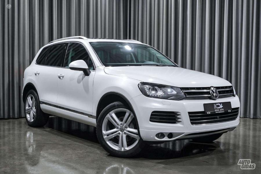 Balts Volkswagen Touareg 2014 Marijampole, ar dzinēja tilpumu 3.00 L un nobraukumu 237 tūkst. km par 14450 €, foto 1 vietnē AUTOMOTO.COM.LV