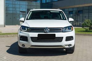 Balts Volkswagen Touareg 2014 Klaipėda, ar dzinēja tilpumu 3.60 L un nobraukumu 134 tūkst. km par 10500 €, foto  vietnē AUTOMOTO.COM.LV