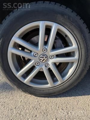 Balts Volkswagen Touareg 2014 Rīga, ar dzinēja tilpumu 3.00 L un nobraukumu 336 tūkst. km par 11000 €, foto 9 vietnē AUTOMOTO.COM.LV
