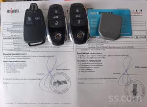 Balts Volkswagen Touareg 2014 Rīga, ar dzinēja tilpumu 3.00 L un nobraukumu 276 tūkst. km par 17000 €, foto 20 vietnē AUTOMOTO.COM.LV
