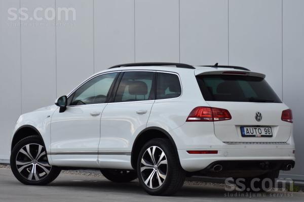 Balts Volkswagen Touareg 2014 Rīga, ar dzinēja tilpumu 3.00 L un nobraukumu 242 tūkst. km par 15750 €, foto 4 vietnē AUTOMOTO.COM.LV