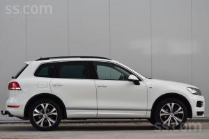 Balts Volkswagen Touareg 2014 Rīga, ar dzinēja tilpumu 3.00 L un nobraukumu 242 tūkst. km par 15750 €, foto 6 vietnē AUTOMOTO.COM.LV