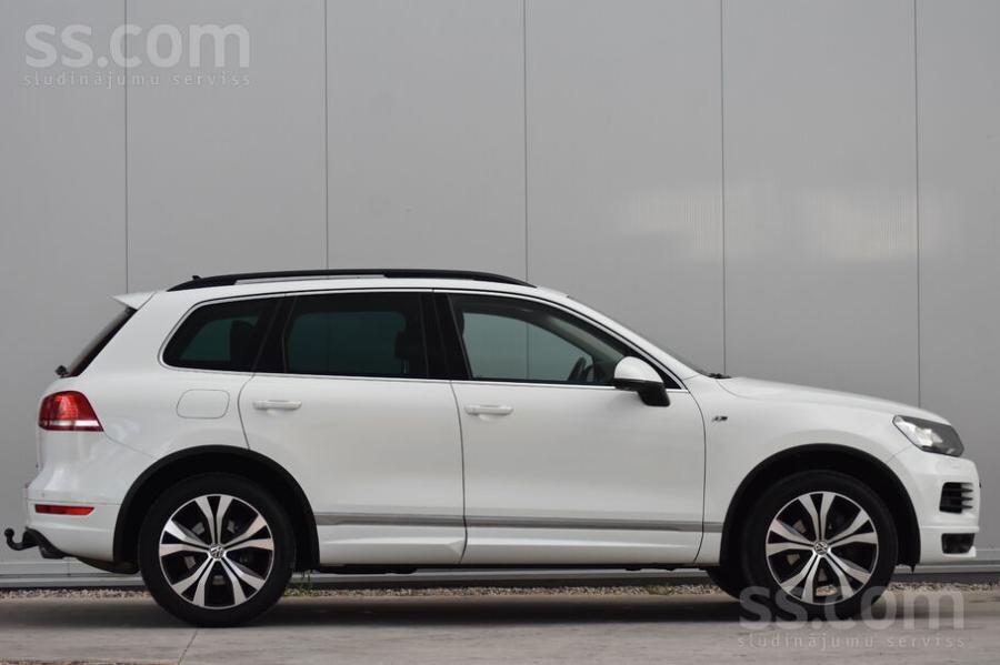 Balts Volkswagen Touareg 2014 Rīga, ar dzinēja tilpumu 3.00 L un nobraukumu 242 tūkst. km par 15750 €, foto 6 vietnē AUTOMOTO.COM.LV