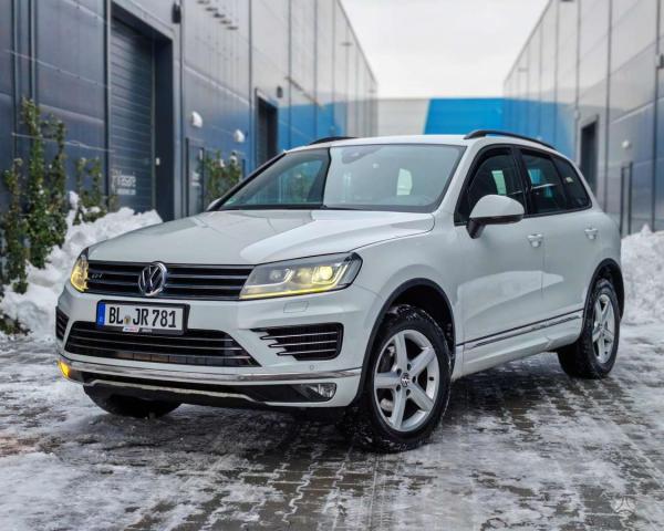 Balts Volkswagen Touareg 2015 Klaipėda, ar dzinēja tilpumu 2.97 L un nobraukumu 292 tūkst. km par 13450 €, foto 5 vietnē AUTOMOTO.COM.LV