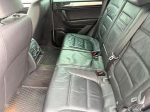 Balts Volkswagen Touareg 2015 Klaipėda, ar dzinēja tilpumu 2.97 L un nobraukumu 242 tūkst. km par 11900 €, foto 15 vietnē AUTOMOTO.COM.LV