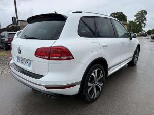 Balts Volkswagen Touareg 2016 Tauragė, ar dzinēja tilpumu 2.97 L un nobraukumu 334 tūkst. km par 15500 €, foto 4 vietnē AUTOMOTO.COM.LV