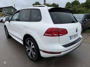 Balts Volkswagen Touareg 2016 Tauragė, ar dzinēja tilpumu 2.97 L un nobraukumu 334 tūkst. km par 15500 €, foto 5 vietnē AUTOMOTO.COM.LV