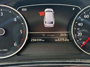 Balts Volkswagen Touareg 2017 Tallina, ar dzinēja tilpumu 3.00 L un nobraukumu 256 tūkst. km par 14490 €, foto 9 vietnē AUTOMOTO.COM.LV