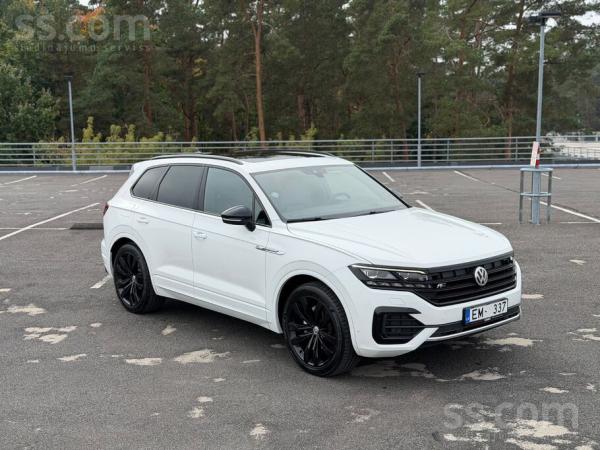Volkswagen Touareg 2019 Rīga vietnē Balts Volkswagen Touareg 2019 Rīga, ar dzinēja tilpumu 3.00 L un nobraukumu 204 tūkst. km par 34900 €, foto 3 vietnē AUTOMOTO.COM.LV