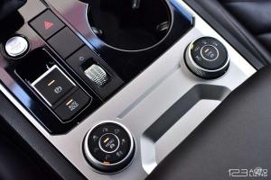 Balts Volkswagen Touareg 2020 Kretinga, ar dzinēja tilpumu 2.97 L un nobraukumu 223 tūkst. km par 32000 €, foto 17 vietnē AUTOMOTO.COM.LV