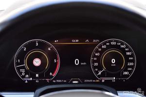 Balts Volkswagen Touareg 2020 Kretinga, ar dzinēja tilpumu 2.97 L un nobraukumu 223 tūkst. km par 32000 €, foto 24 vietnē AUTOMOTO.COM.LV