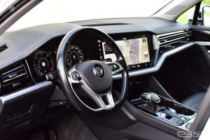 Balts Volkswagen Touareg 2020 Kretinga, ar dzinēja tilpumu 2.97 L un nobraukumu 223 tūkst. km par 32000 €, foto 27 vietnē AUTOMOTO.COM.LV
