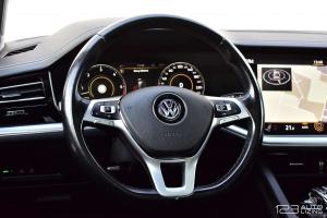 Balts Volkswagen Touareg 2020 Kretinga, ar dzinēja tilpumu 2.97 L un nobraukumu 223 tūkst. km par 32000 €, foto 28 vietnē AUTOMOTO.COM.LV
