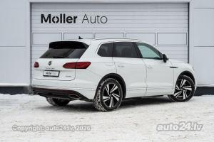 Balts Volkswagen Touareg 2021 Rīga, ar dzinēja tilpumu 3.00 L un nobraukumu 96 tūkst. km par 44578 €, foto 3 vietnē AUTOMOTO.COM.LV