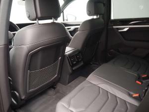 Balts Volkswagen Touareg 2023 Viļņa, ar dzinēja tilpumu 2.97 L un nobraukumu 158 tūkst. km par 34750 €, foto 17 vietnē AUTOMOTO.COM.LV