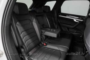 Balts Volkswagen Touareg 2023 Tallina, ar dzinēja tilpumu 3.00 L un nobraukumu 150 tūkst. km par 38900 €, foto 11 vietnē AUTOMOTO.COM.LV