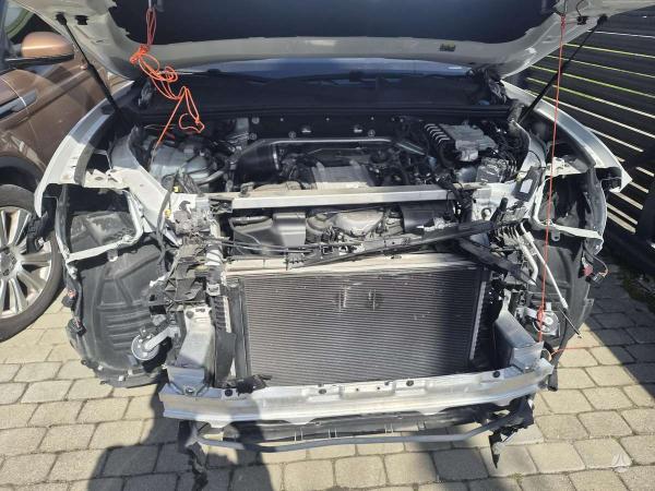Volkswagen Touareg 2024 Jonava vietnÄ Balts Volkswagen Touareg 2024 Jonava, ar dzinÄja tilpumu 2.97 L un nobraukumu 40 tÅ«kst. km par 31550 ā¬, foto 5 vietnÄ AUTOMOTO.COM.LV