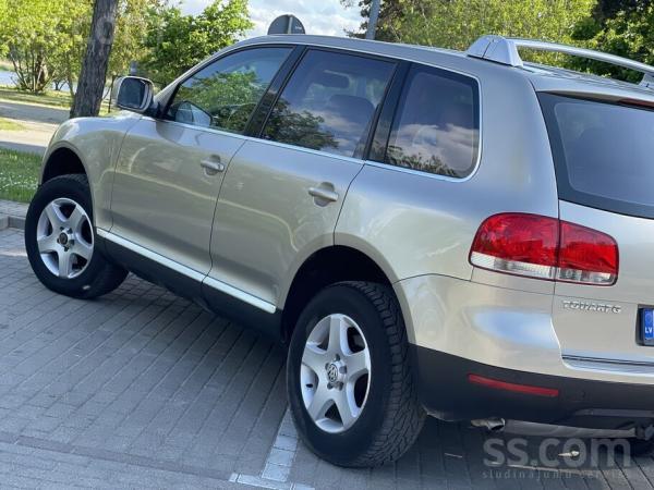 Dzeltens Volkswagen Touareg 2005 Jūrmala, ar dzinēja tilpumu 2.50 L un nobraukumu 0 tūkst. km par 2850 €, foto 7 vietnē AUTOMOTO.COM.LV
