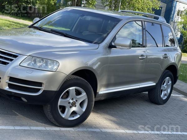 Dzeltens Volkswagen Touareg 2005 Jūrmala, ar dzinēja tilpumu 2.50 L un nobraukumu 0 tūkst. km par 2850 €, foto 8 vietnē AUTOMOTO.COM.LV