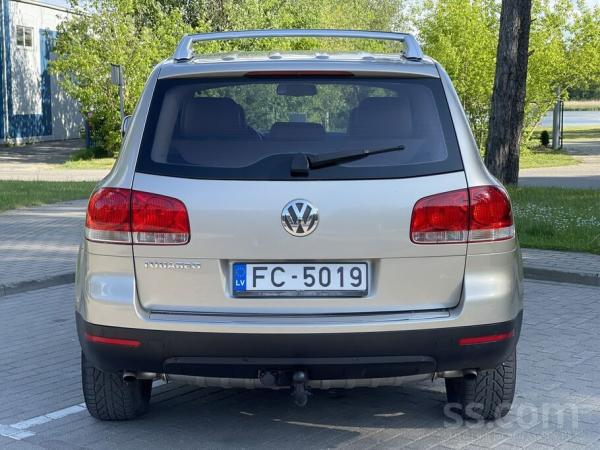 Dzeltens Volkswagen Touareg 2005 Jūrmala, ar dzinēja tilpumu 2.50 L un nobraukumu 0 tūkst. km par 2850 €, foto 9 vietnē AUTOMOTO.COM.LV