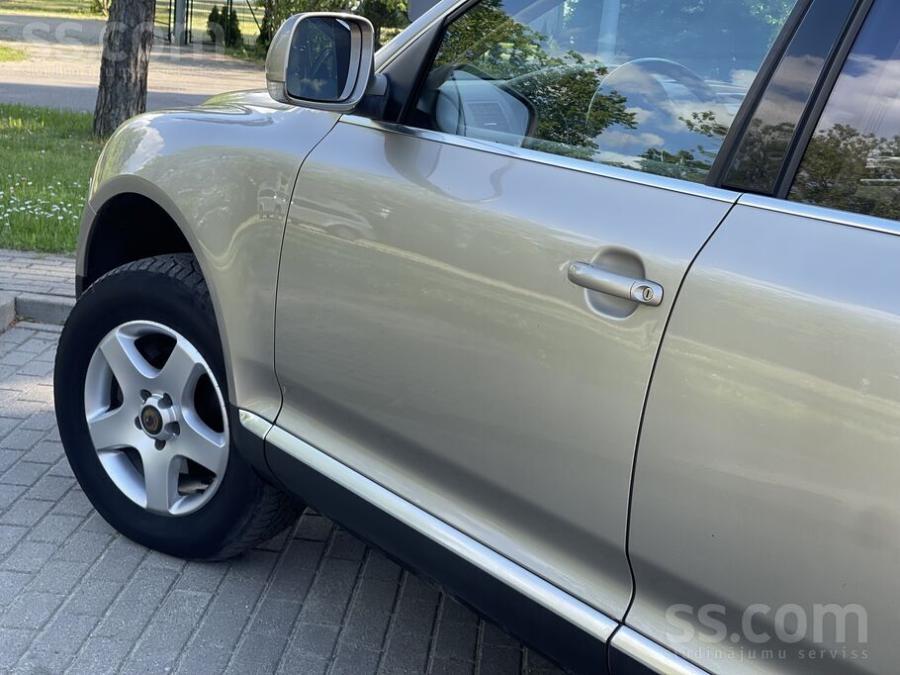 Dzeltens Volkswagen Touareg 2005 Jūrmala, ar dzinēja tilpumu 2.50 L un nobraukumu 0 tūkst. km par 2850 €, foto 13 vietnē AUTOMOTO.COM.LV