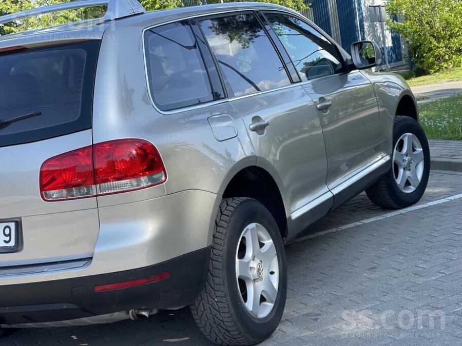 Dzeltens Volkswagen Touareg 2005 Jūrmala, ar dzinēja tilpumu 2.50 L un nobraukumu 0 tūkst. km par 2850 €, foto 16 vietnē AUTOMOTO.COM.LV