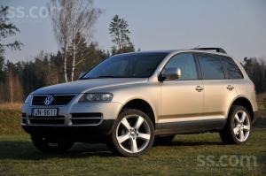 Dzeltens Volkswagen Touareg 2006 Rīga, ar dzinēja tilpumu 3.00 L un nobraukumu 300 tūkst. km par 3500 €, foto 3 vietnē AUTOMOTO.COM.LV