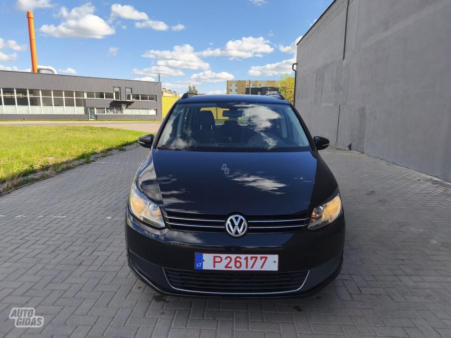 Melns Volkswagen Touran 2011 Jurbarkas, ar dzinēja tilpumu 2.00 L un nobraukumu 267 tūkst. km par 5300 €, foto 8 vietnē AUTOMOTO.COM.LV