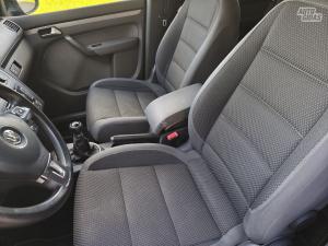 Melns Volkswagen Touran 2011 Jurbarkas, ar dzinēja tilpumu 2.00 L un nobraukumu 267 tūkst. km par 5300 €, foto 12 vietnē AUTOMOTO.COM.LV