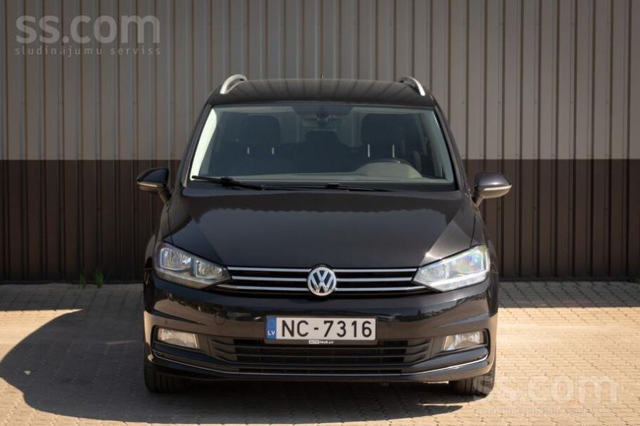 Melns Volkswagen Touran 2016 Talsi, ar dzinēja tilpumu 1.60 L un nobraukumu 265 tūkst. km par 7990 €, foto 3 vietnē AUTOMOTO.COM.LV