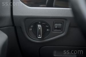 Melns Volkswagen Touran 2016 Talsi, ar dzinēja tilpumu 1.60 L un nobraukumu 265 tūkst. km par 7990 €, foto 15 vietnē AUTOMOTO.COM.LV