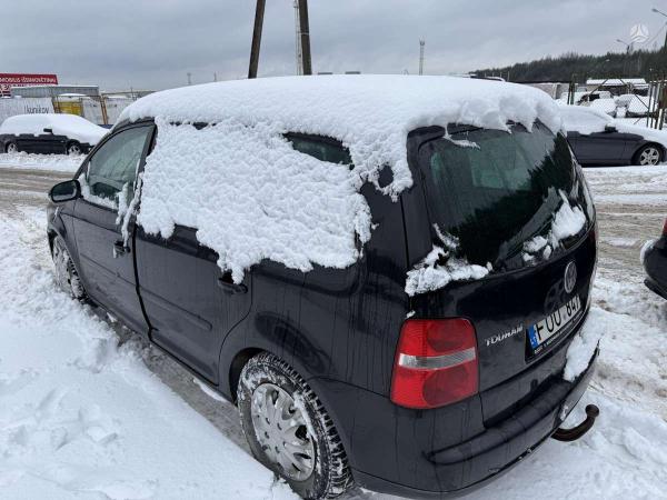 Black Volkswagen Touran 2003 in Vilnius, with an engine capacity of 1.97 L and mileage of 400 thousand km for 450 €, photo 5 on AUTOMOTO.COM.LV