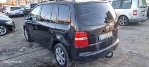 Melns Volkswagen Touran 2004 Kėdainiai, ar dzinēja tilpumu 1.90 L un nobraukumu 349 tūkst. km par 799 €, foto 6 vietnē AUTOMOTO.COM.LV