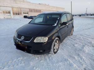 Black Volkswagen Touran 2004 in Panevezys, with an engine capacity of 1.97 L and mileage of 364 thousand km for 1600 €, photo  on AUTOMOTO.COM.LV