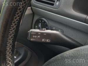 Black Volkswagen Touran 2004 in Riga, with an engine capacity of 1.60 L and mileage of 290 thousand km for 2200 €, photo 12 on AUTOMOTO.COM.LV
