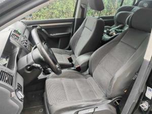 Melns Volkswagen Touran 2004 Viļņa, ar dzinēja tilpumu 1.97 L un nobraukumu 390 tūkst. km par 900 €, foto 12 vietnē AUTOMOTO.COM.LV
