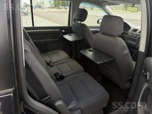 Melns Volkswagen Touran 2004 Jelgava, ar dzinēja tilpumu 1.90 L un nobraukumu 315 tūkst. km par 1800 €, foto 9 vietnē AUTOMOTO.COM.LV