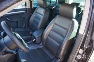 Melns Volkswagen Touran 2004 Jūrmala, ar dzinēja tilpumu 2.00 L un nobraukumu 373 tūkst. km par 799 €, foto 13 vietnē AUTOMOTO.COM.LV