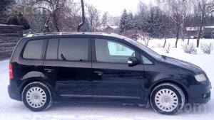 Melns Volkswagen Touran 2005 Cēsis, ar dzinēja tilpumu 2.00 L un nobraukumu 314 tūkst. km par 2400 €, foto 4 vietnē AUTOMOTO.COM.LV