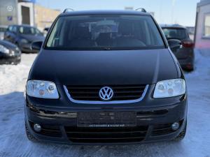 Melns Volkswagen Touran 2005 Kretinga, ar dzinēja tilpumu 1.97 L un nobraukumu 263 tūkst. km par 3200 €, foto 2 vietnē AUTOMOTO.COM.LV